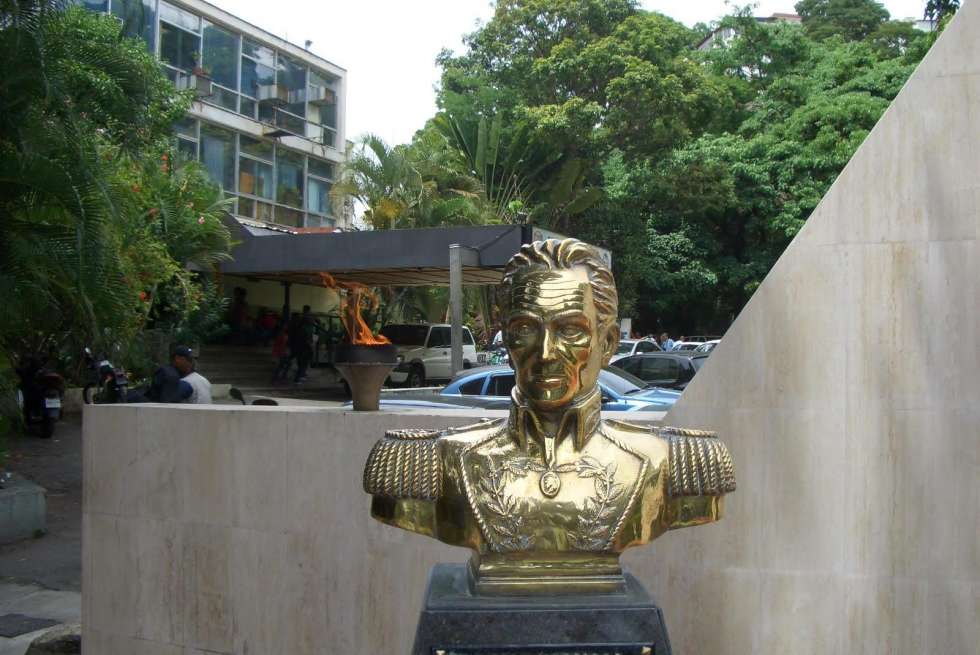 Rethinking Populism: An Interview with Robert Samet | Society for ...